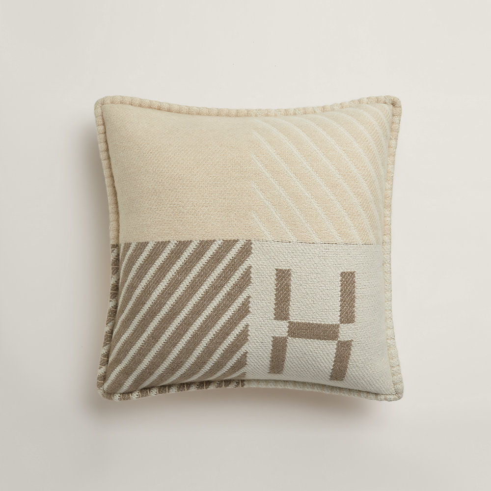 Avalon Zellige靠枕 - 米色 | Hermès - 爱马仕官网