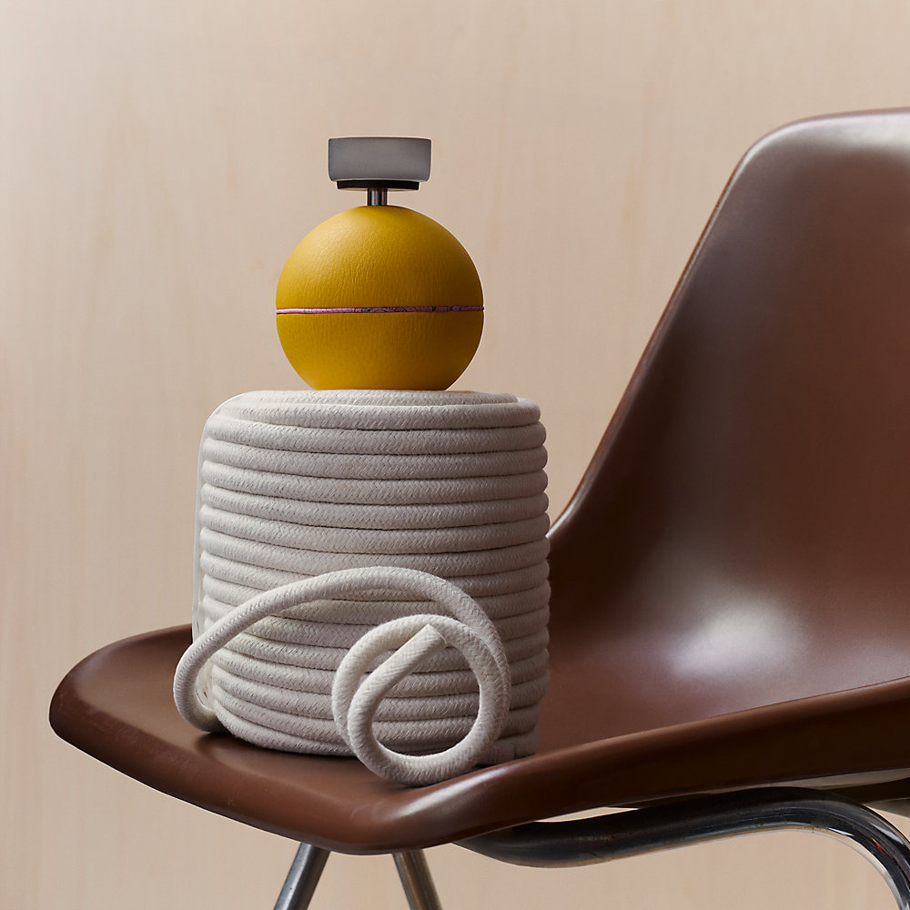 Spherical music box with a crystal key | Hermès Mainland China